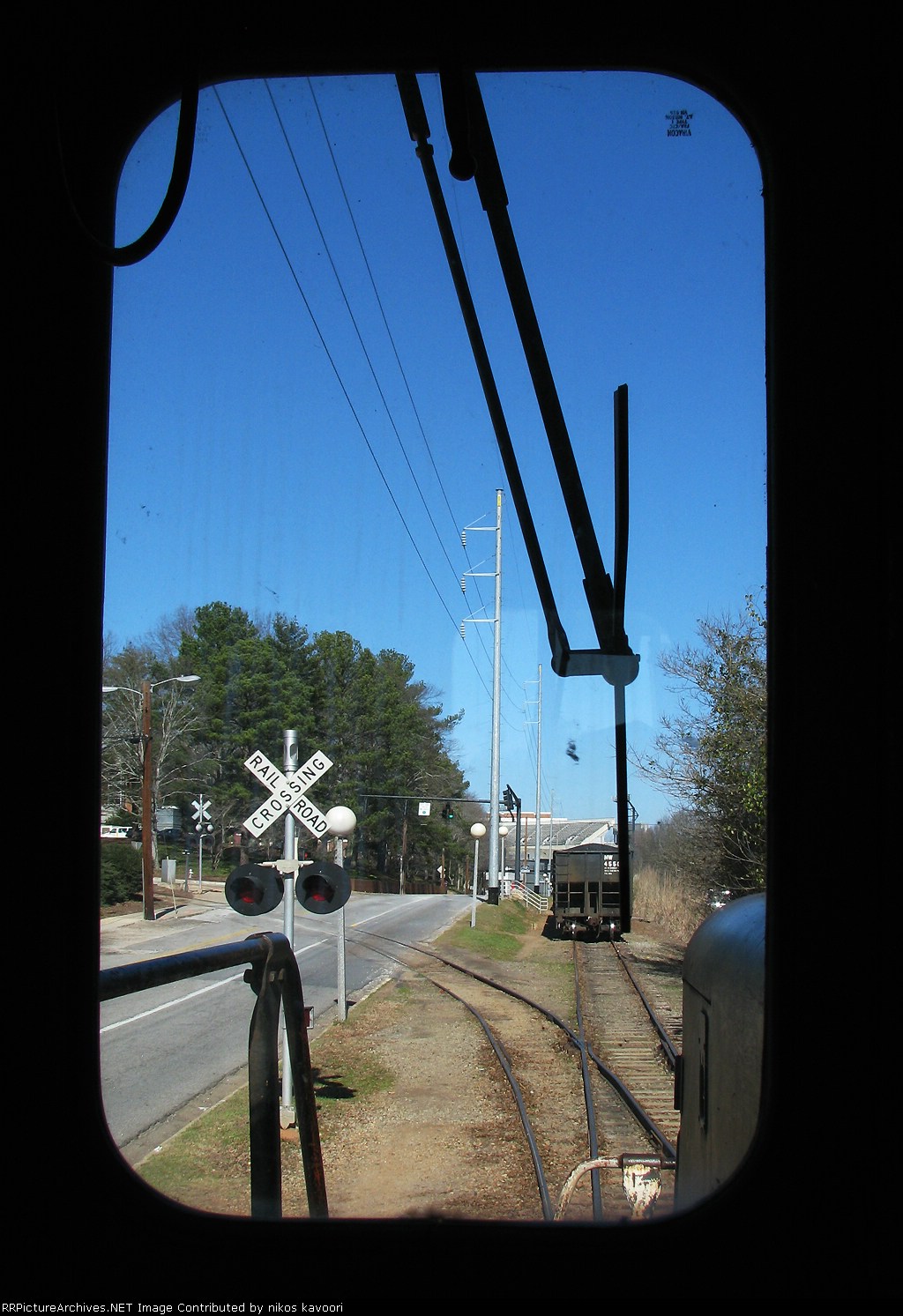 HRT 8396 about to head up the heating plant spur
